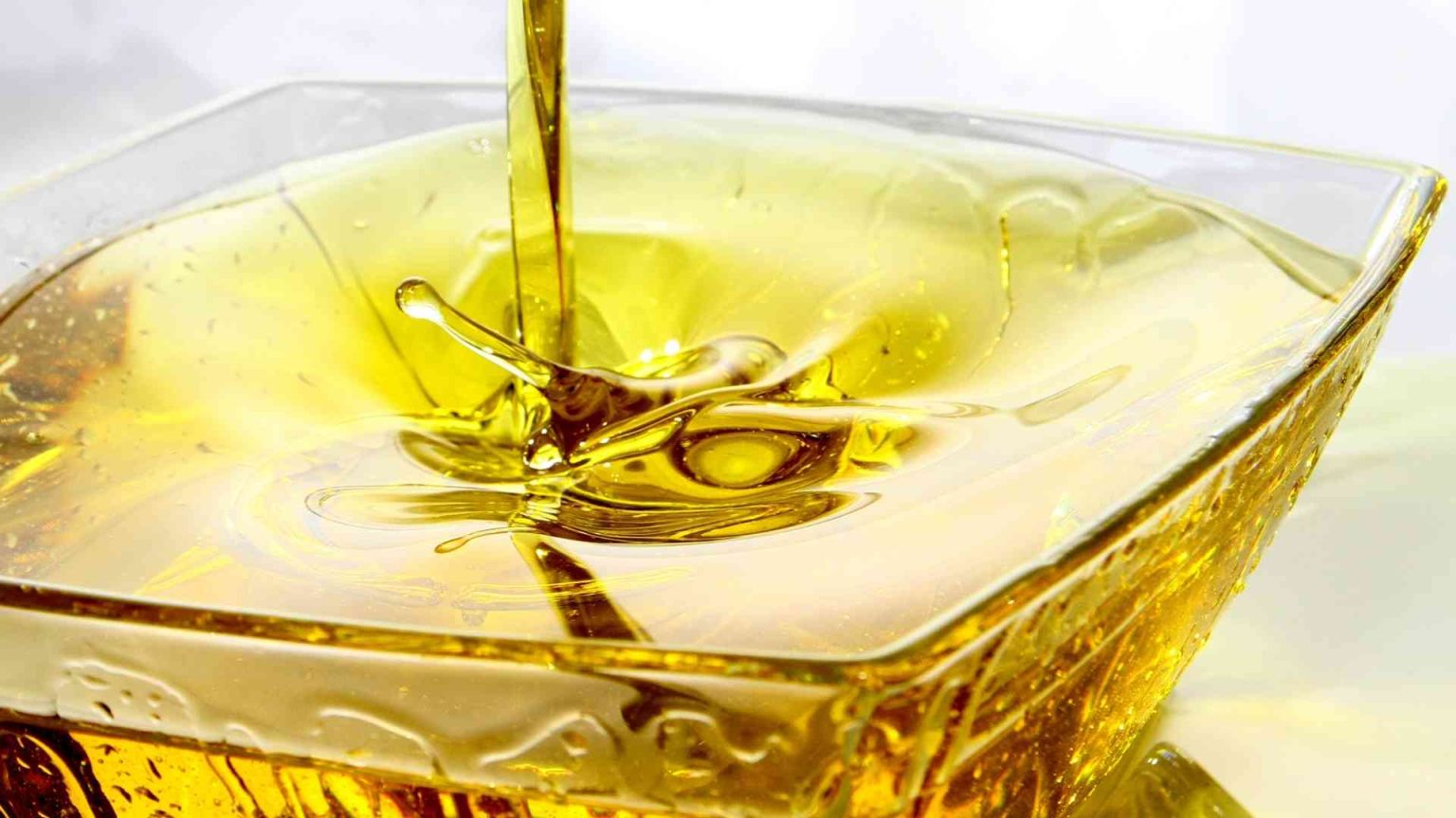 Fortune Cooking Oil 18 liter – PT. DINETA JAYA